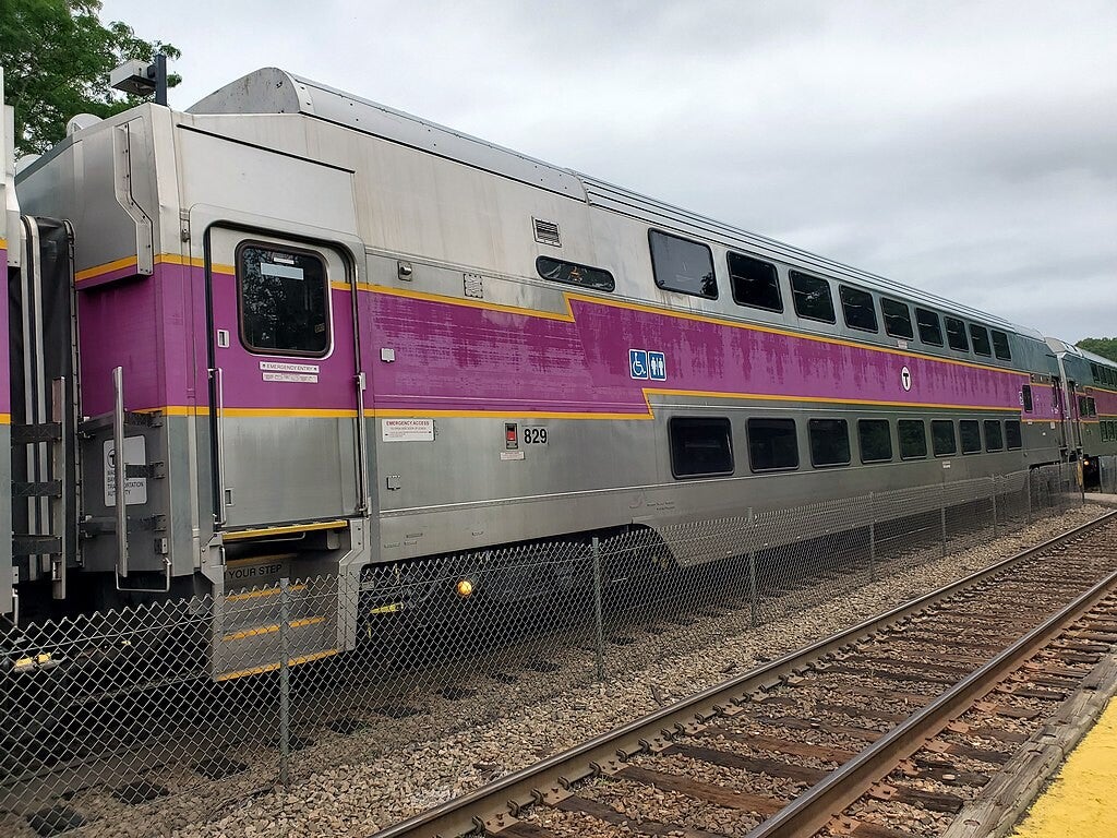 MBTA Commuter Rail | Trains and Railroads