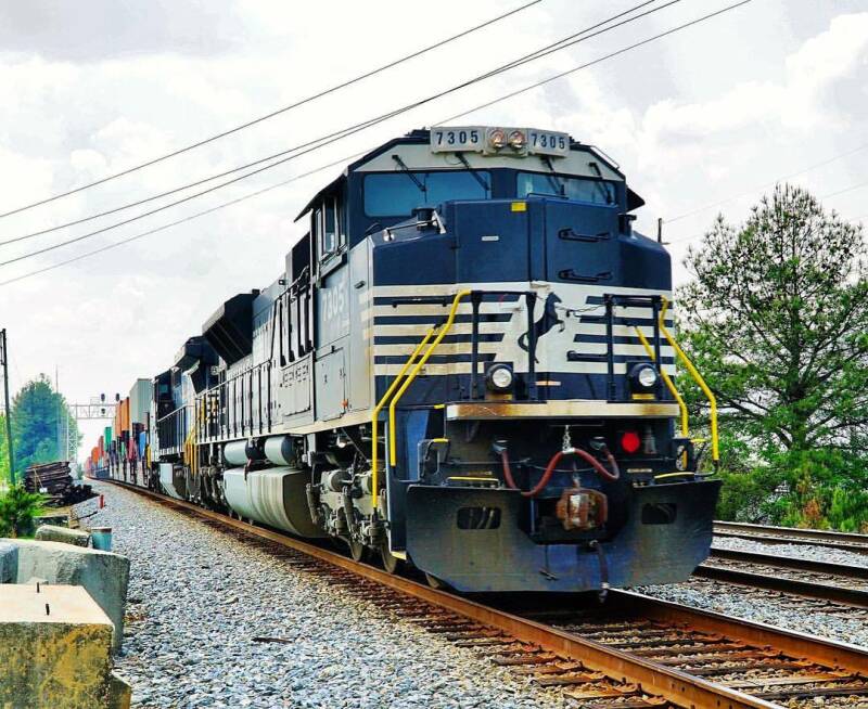 EMD SD90MAC | Trains and Railroads