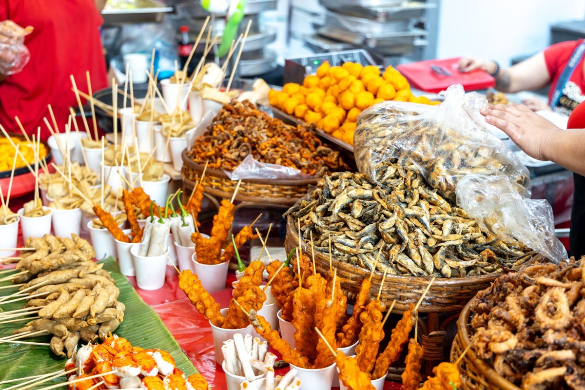 Street food : un tour du monde des spécialités à goûter absolument / À ...