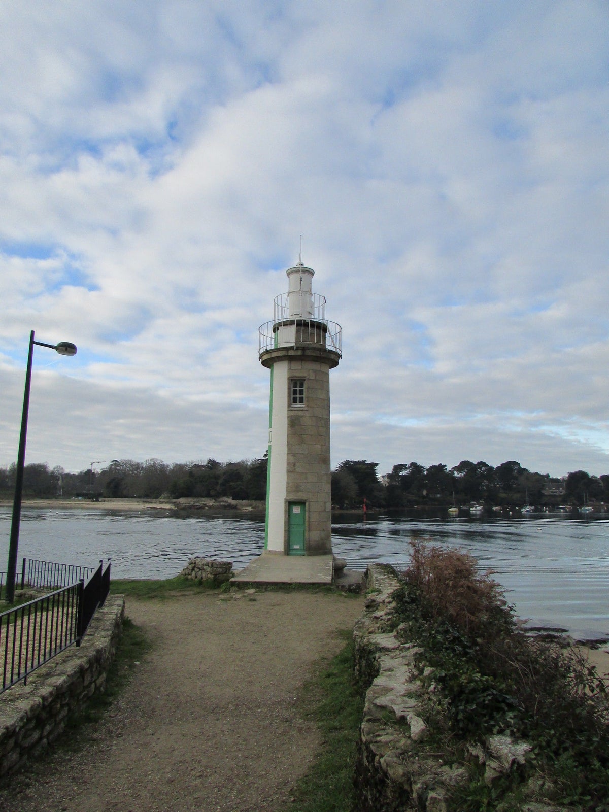 BENODET "feu le coq" / BENODET "Phare Pyramide" / FINISTERE | www ...