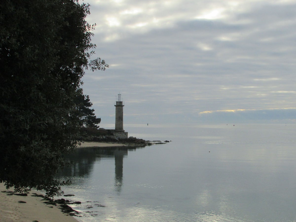 BENODET "feu le coq" / BENODET "Phare Pyramide" / FINISTERE | www ...