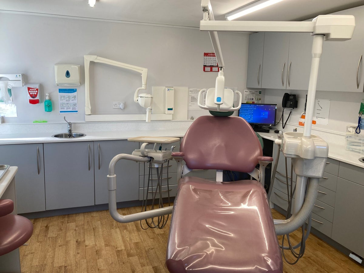 R&PM Thomson Dental Practice