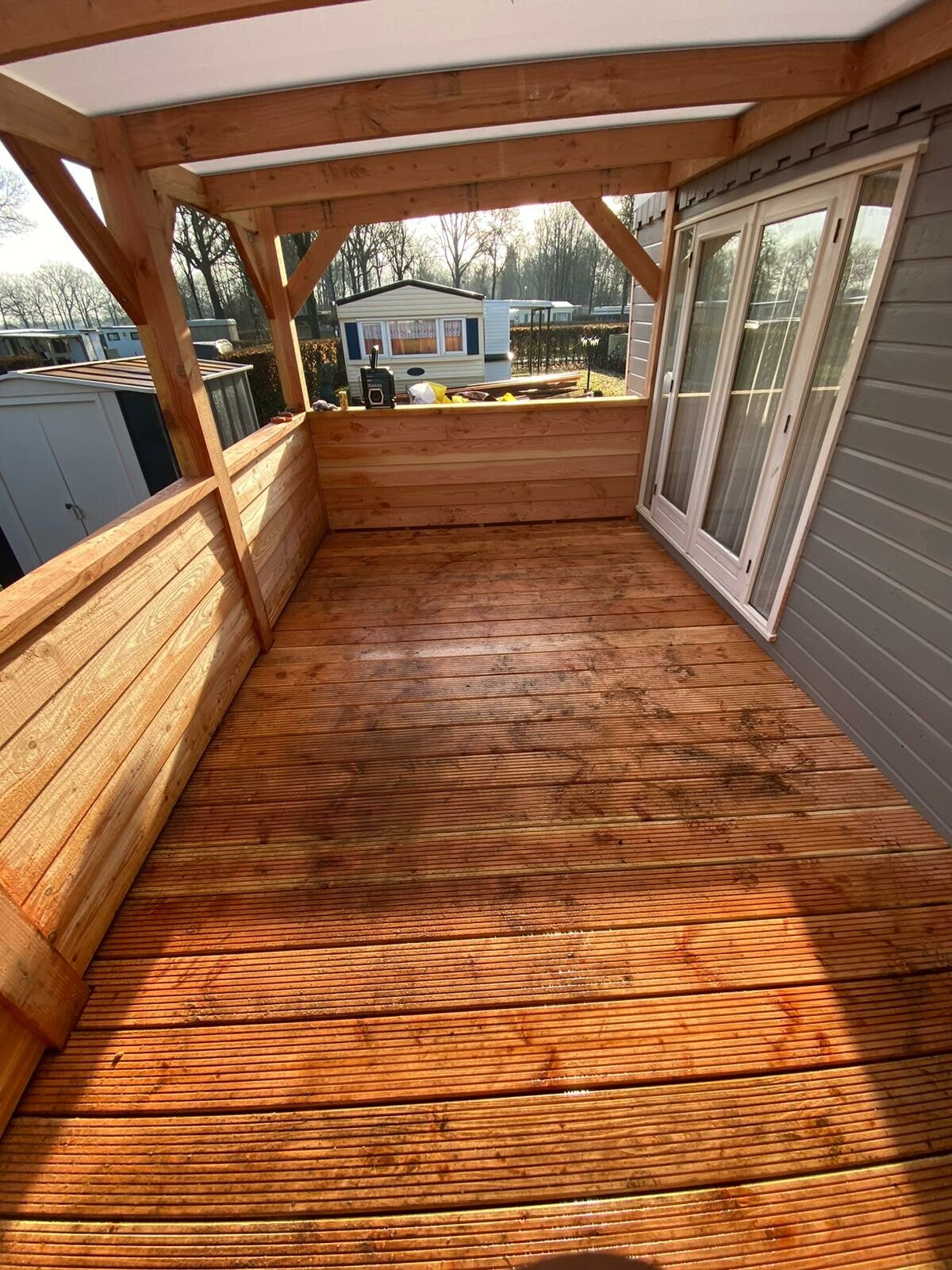 Polycarbonaat overkapping-Polycarbonaat Platen 16-32 mm