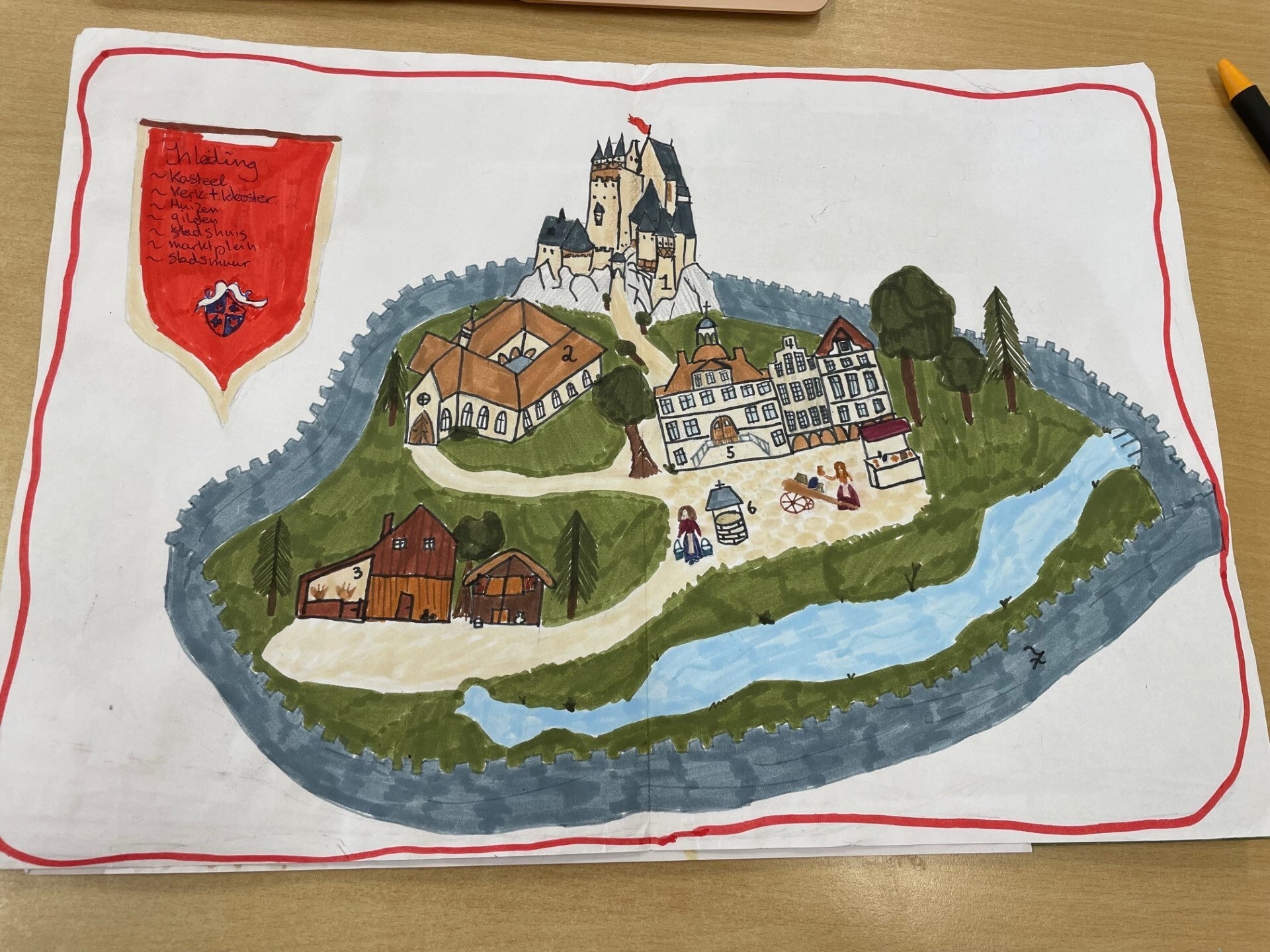 Plattegrond Middeleeuwse stad / Middeleeuwen / Geschiedenis ...