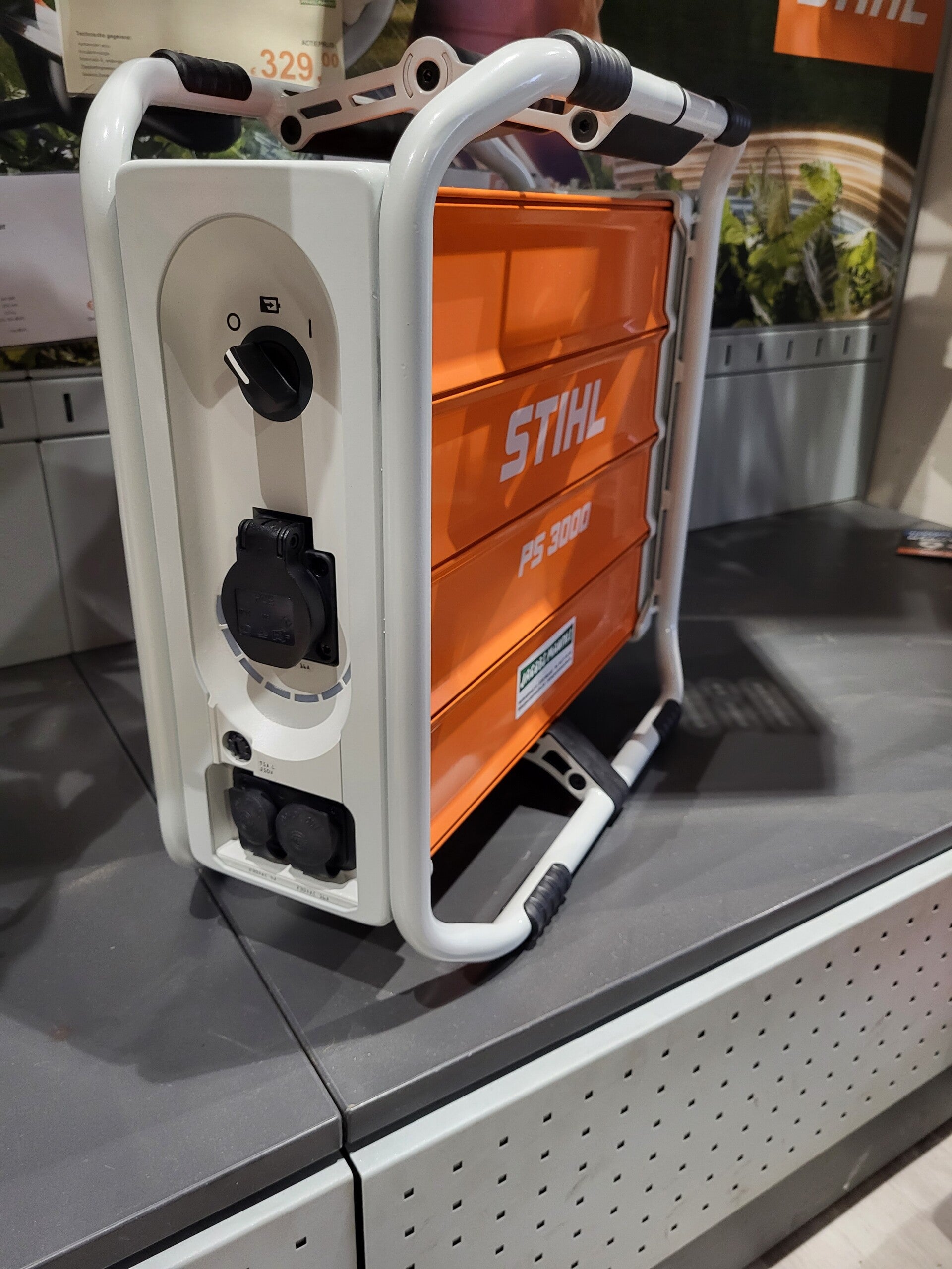Stihl PS 3000 draagbare stroomvoorziening | Jacobs Maurits bv