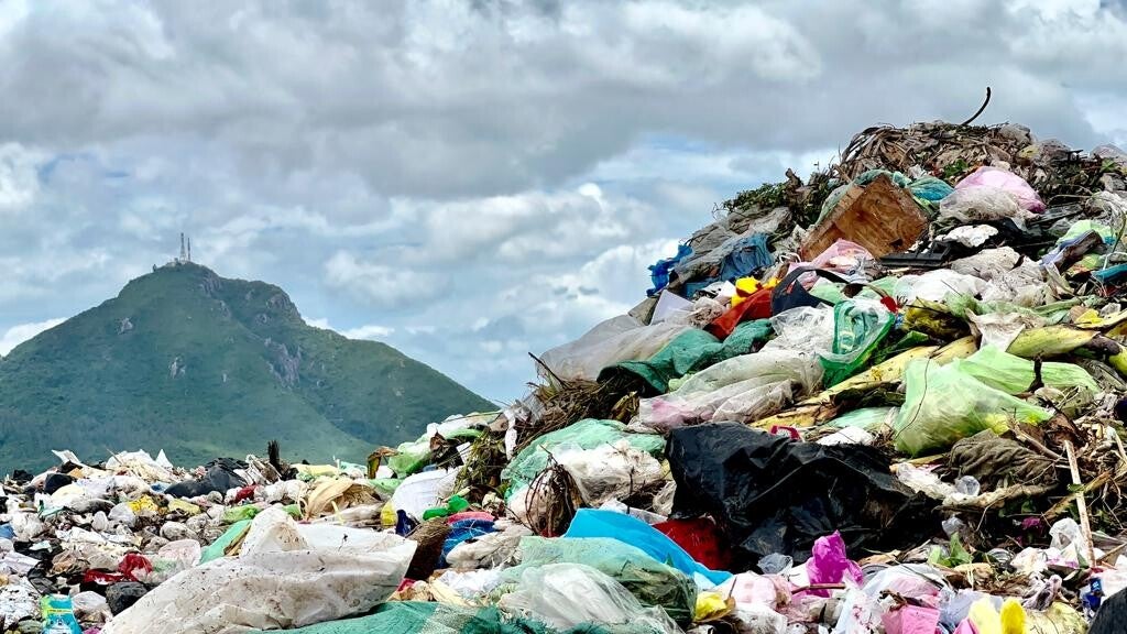 3. The Paradox of Plastic for Achieving the SDGs / Blogs | Mirjam Grünholz
