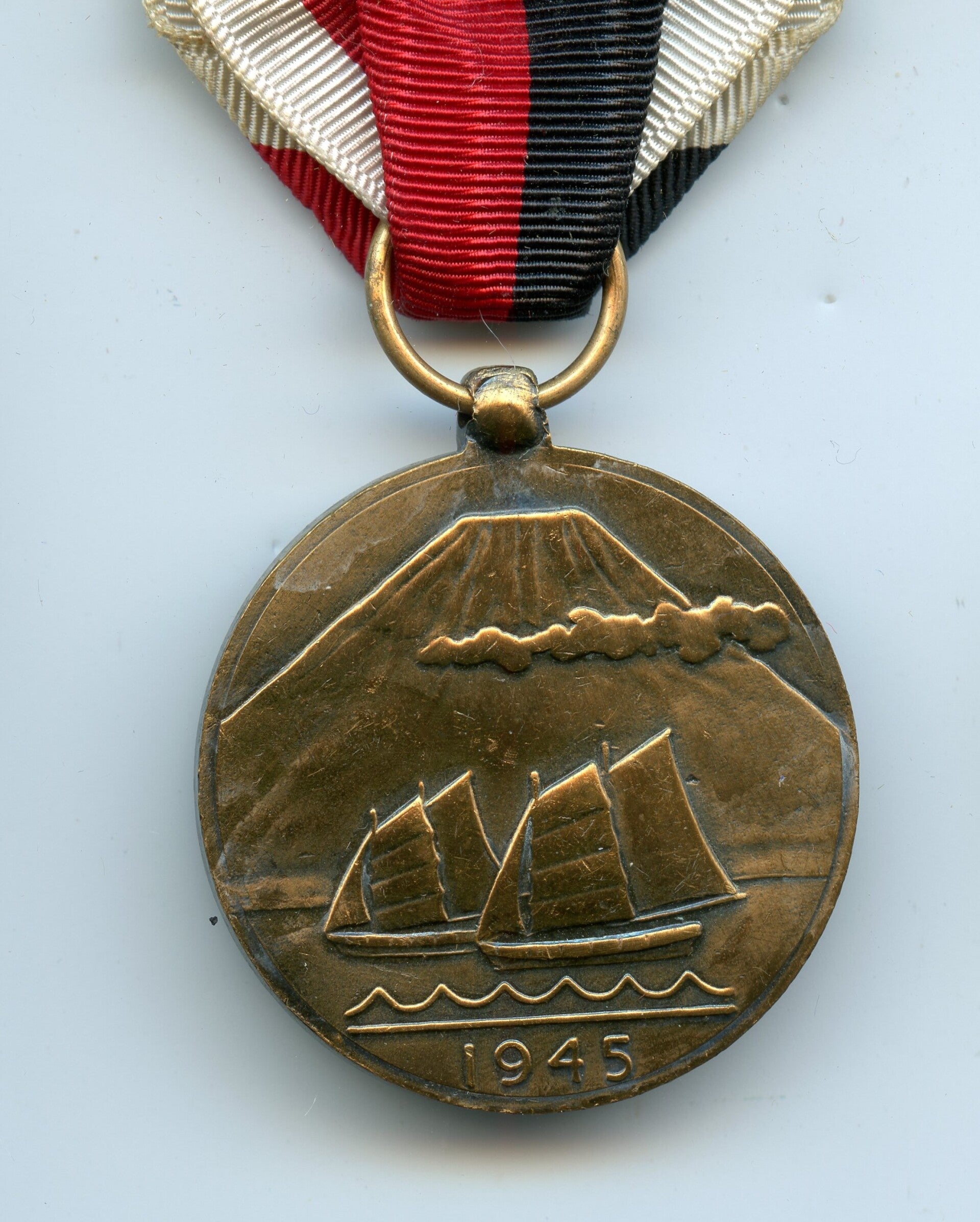 Modern Era WW2 Occupation Medal with Germany Clasp | Chasing Militaria