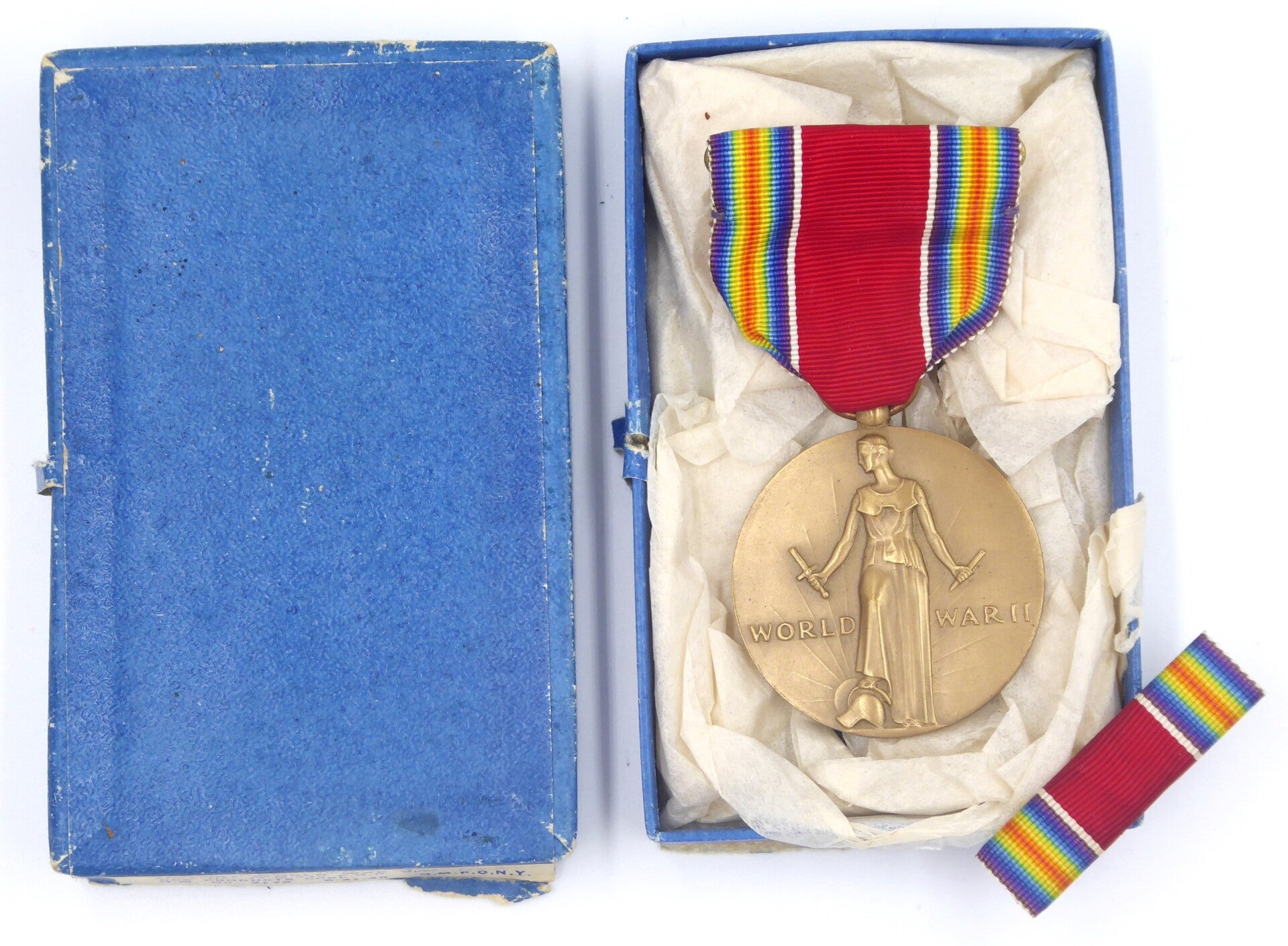 WW2 Cased Victory Medal | Chasing Militaria