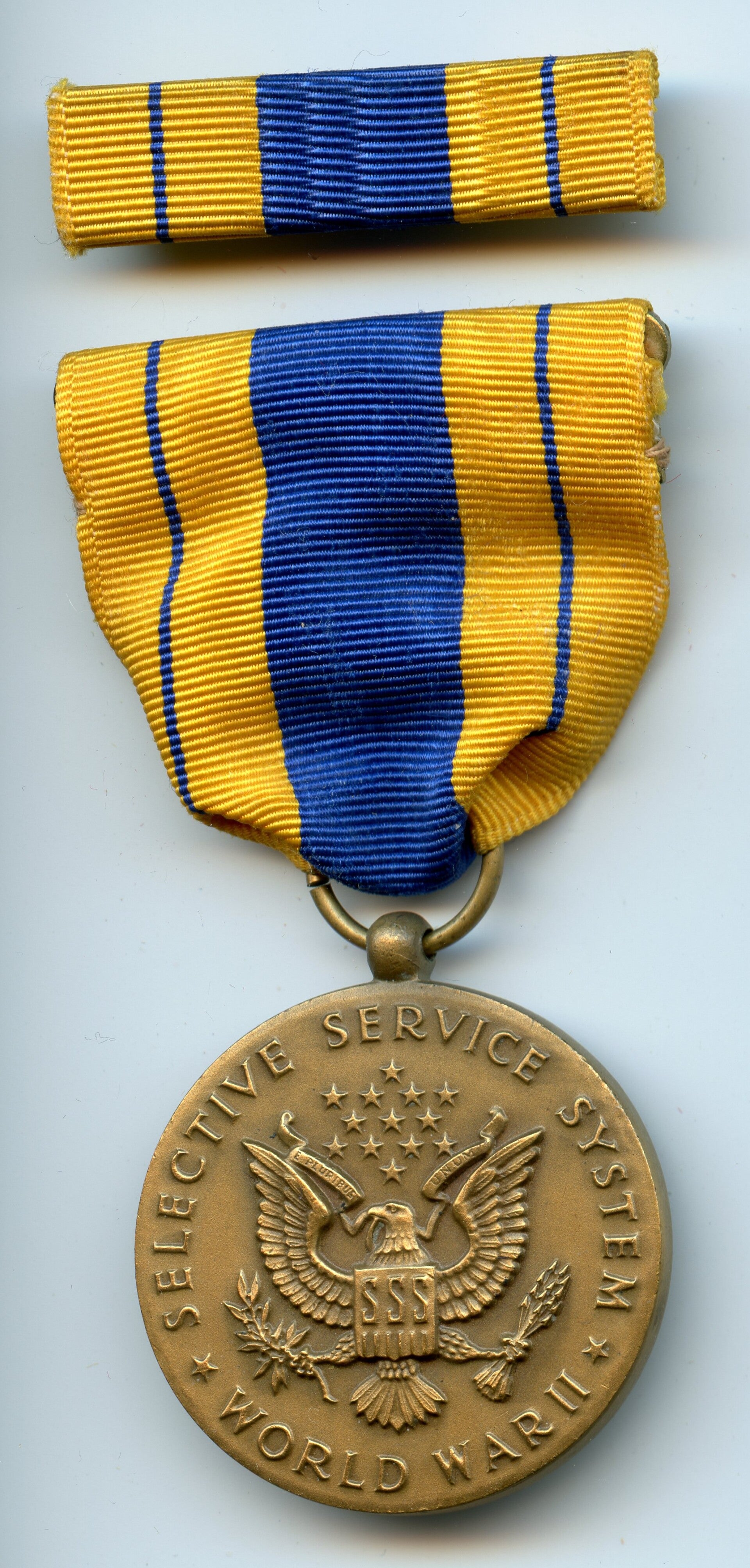 WW2 Cased Selective Service Medal | Chasing Militaria