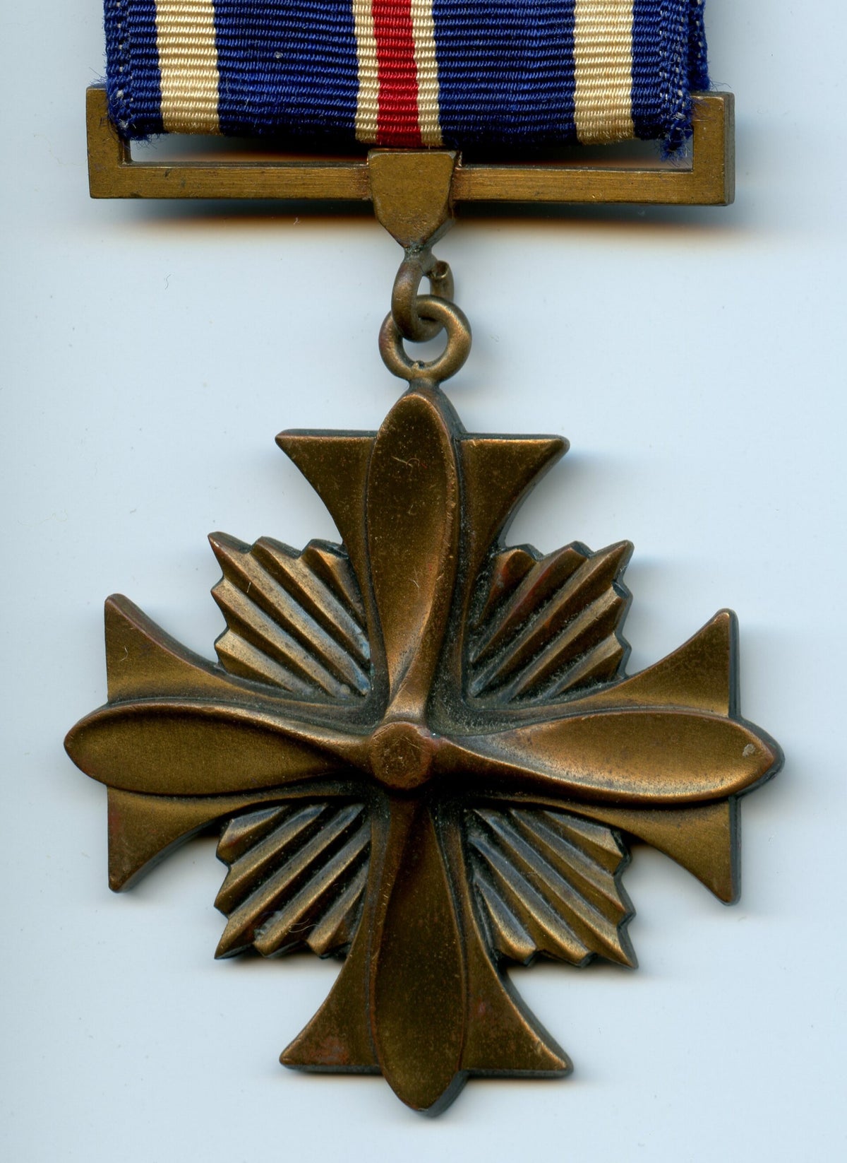 WW2 Distinguished Flying Cross | Chasing Militaria