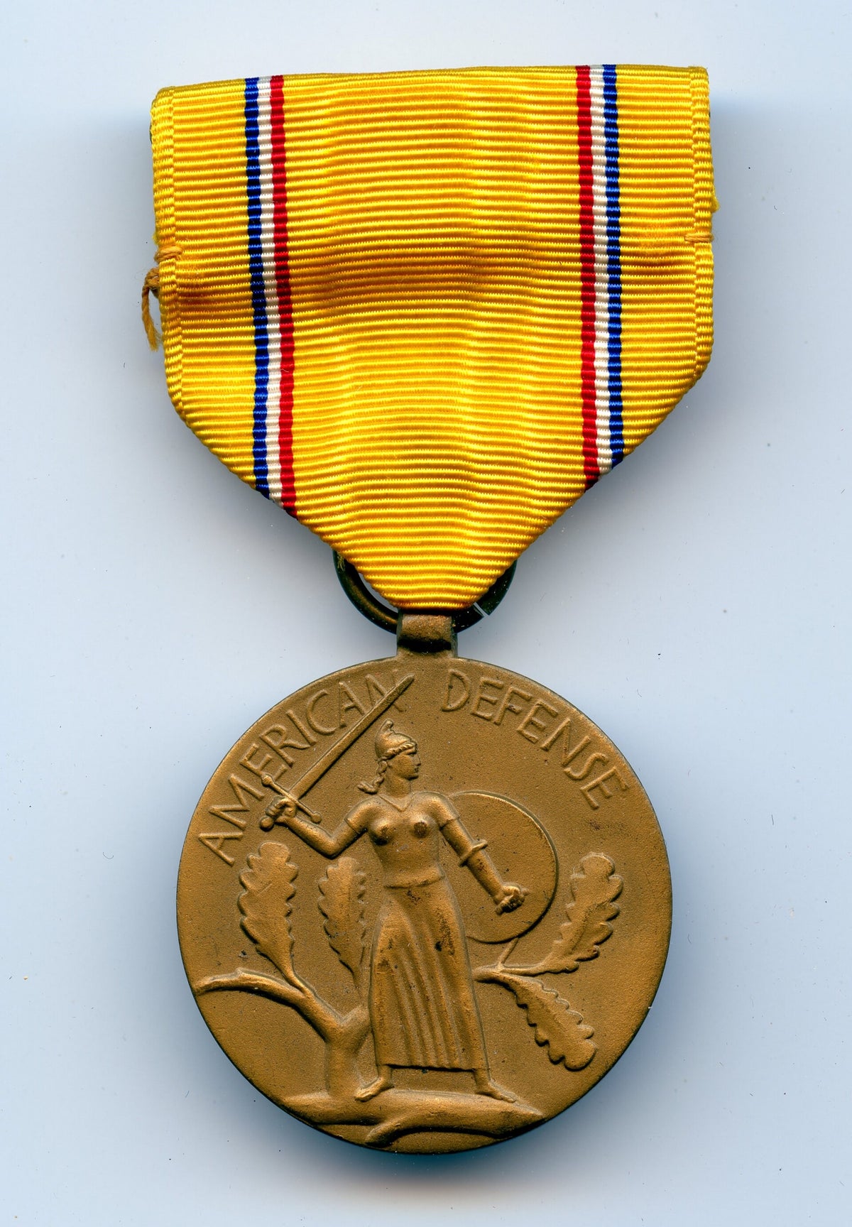 WW2 American Defense Medal | Chasing Militaria