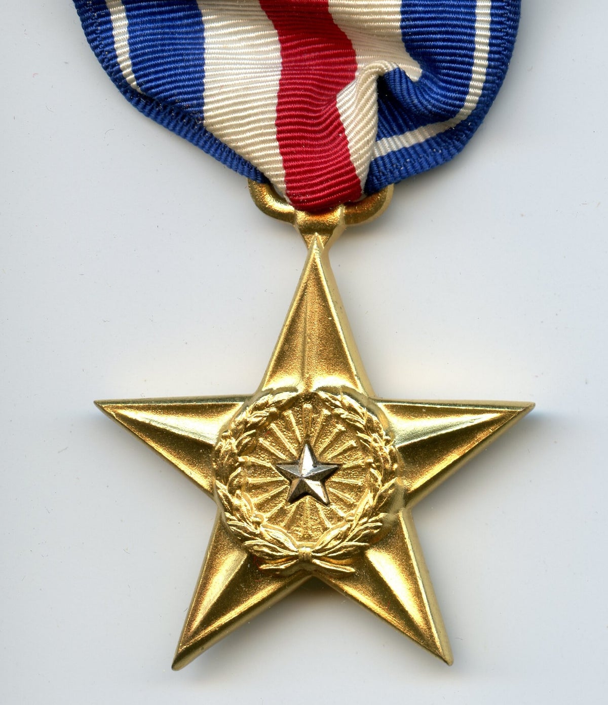 WW2 Silver Star Medal | Chasing Militaria