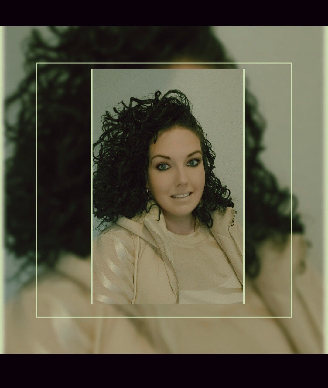 Fashion By Maurena'S