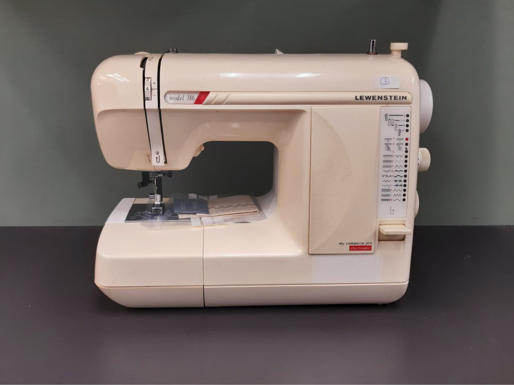 Lewenstein / Naaimachines | NaaimachineWebwinkel.nl