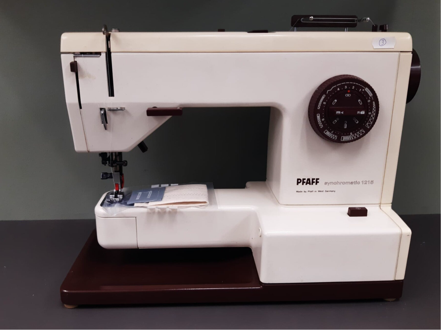 Pfaff / Naaimachines | NaaimachineWebwinkel.nl