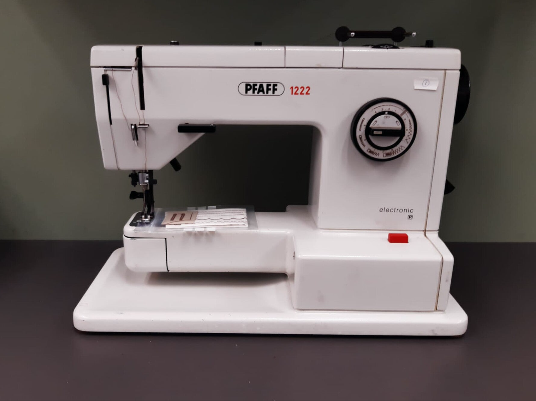 Pfaff / Naaimachines | NaaimachineWebwinkel.nl