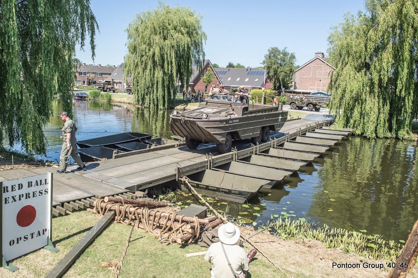 Pontonbrug / Collectie / Mogelijkheden | Pontoon Group '40-'45
