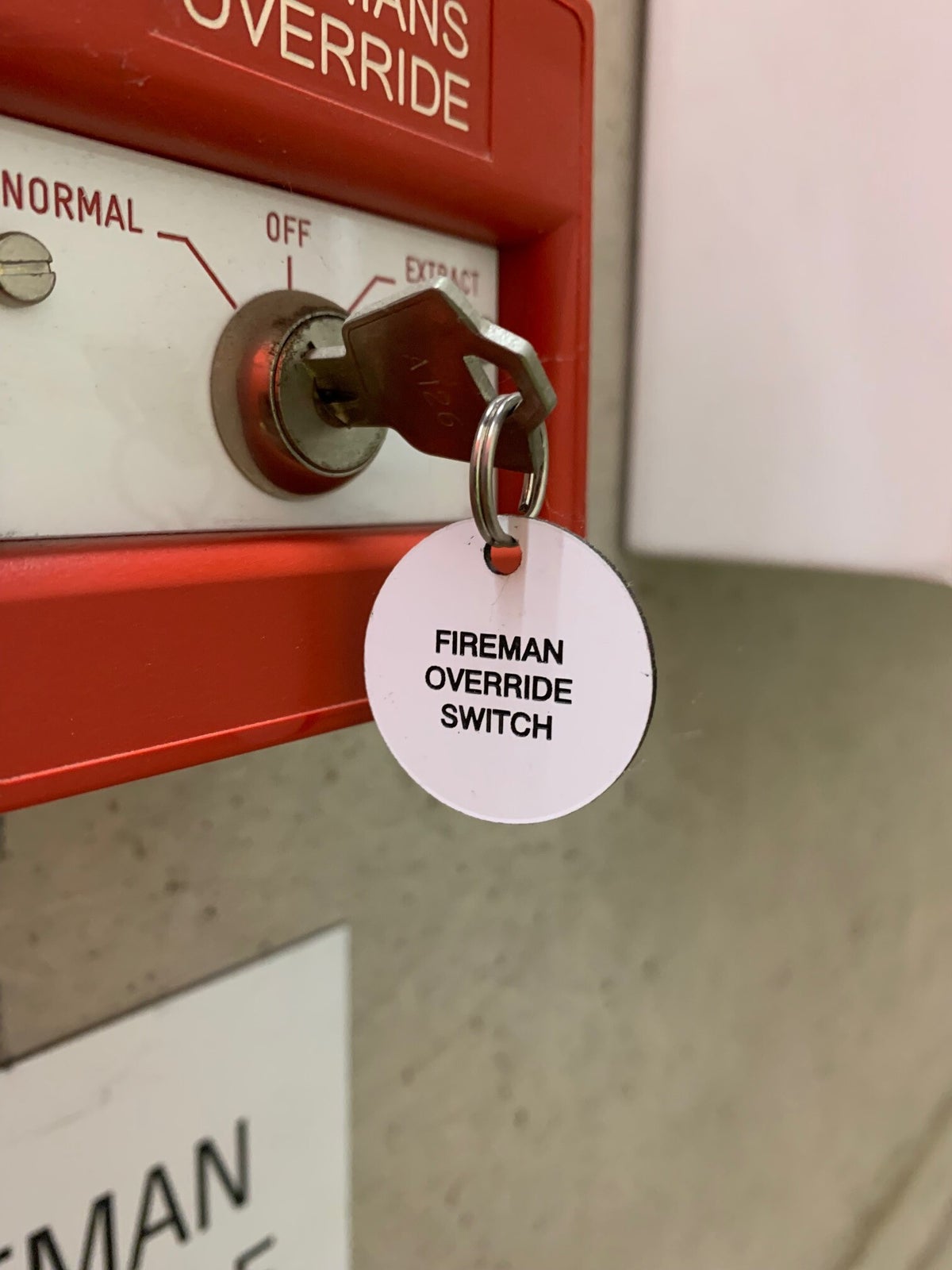 Circular Keyrings | L&R Labels