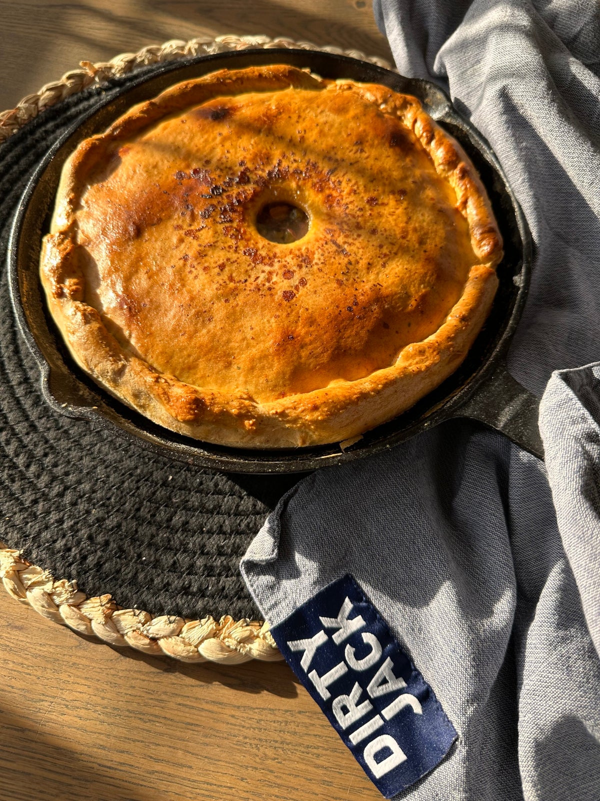 PULLED MEAT PIE / Recepten | WildFoodChef