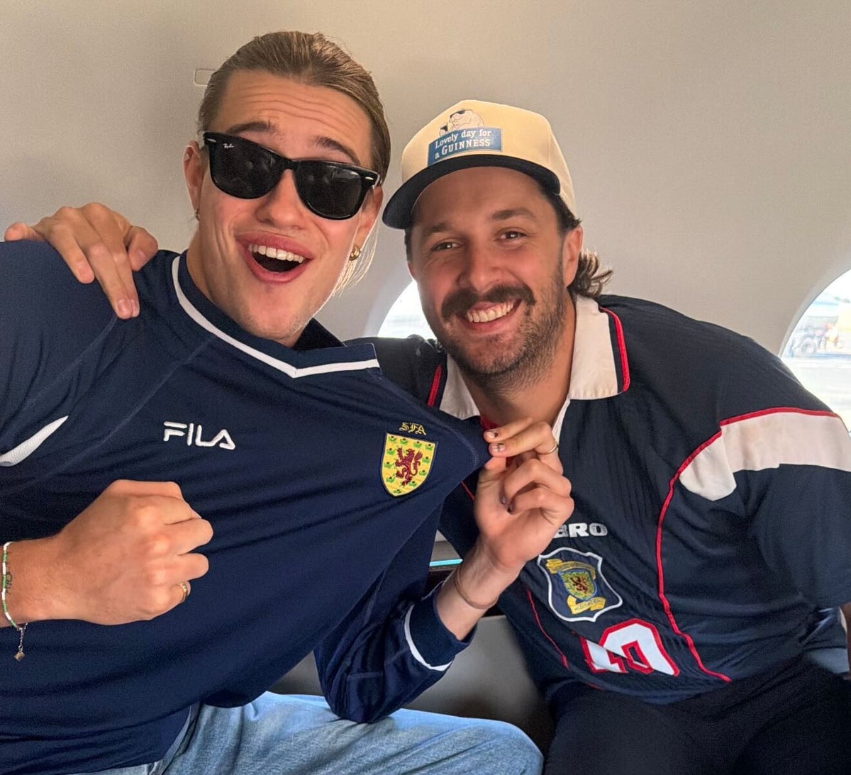 Happy Rod: Scotland kick off with a win / NEWS (EN) | STORYTELLER: it's ...