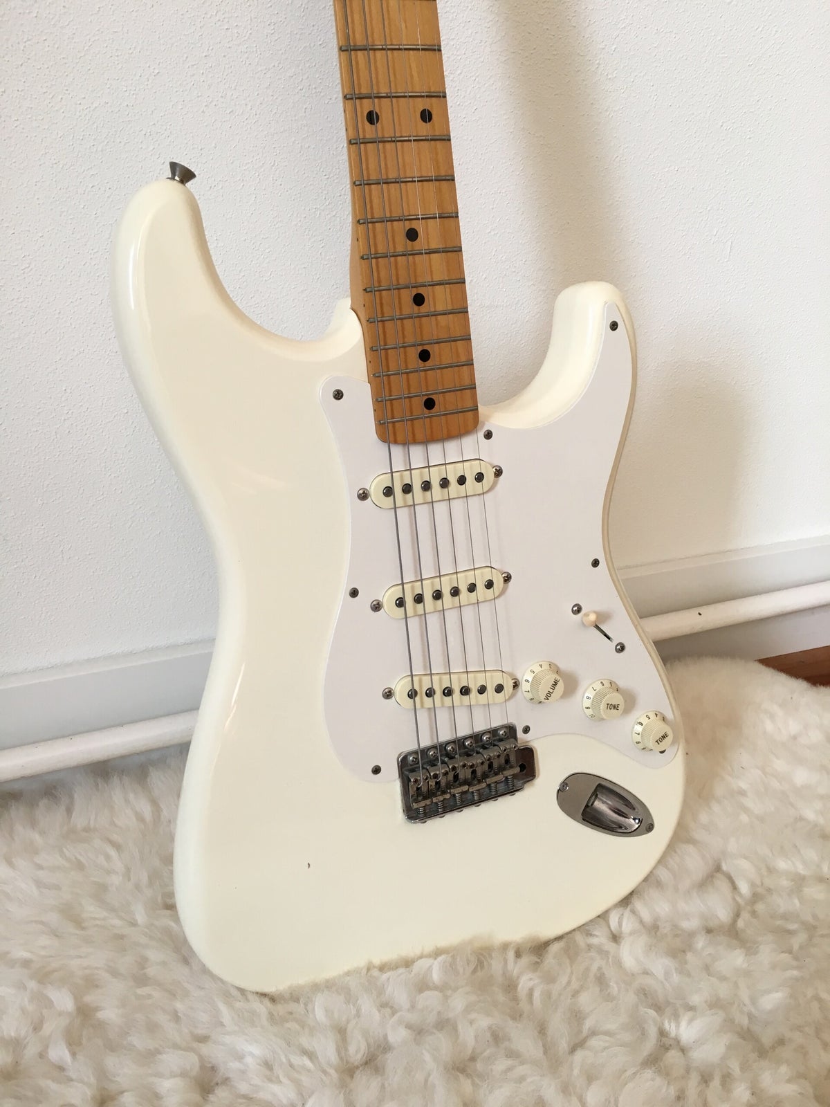 Guitars | Mainwood Guitars | Vintage & Exclusive