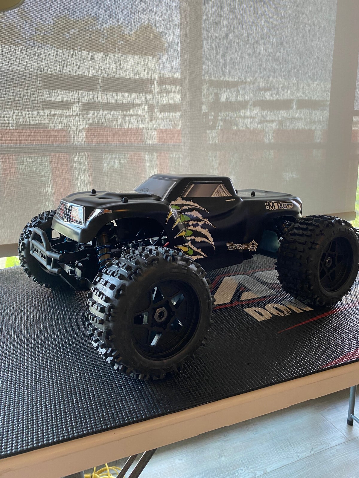 "Monster Maxx" | Basherbodies