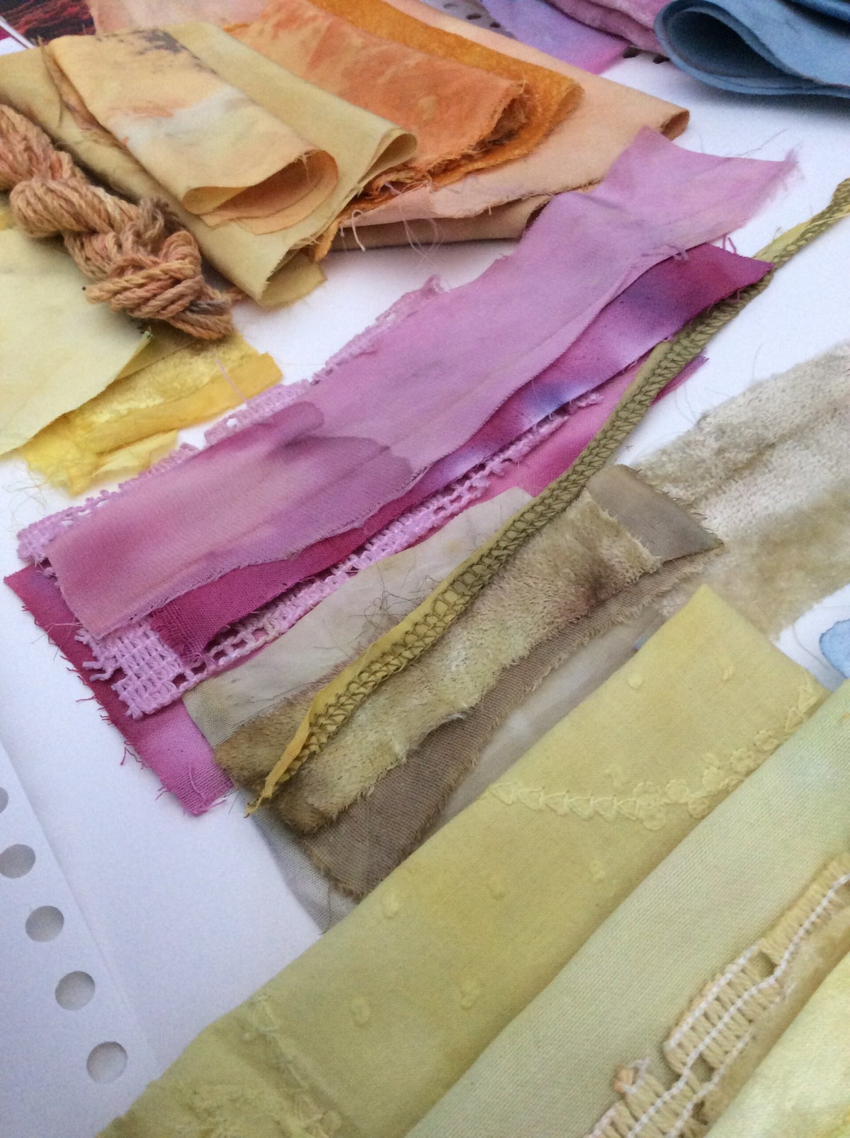 About Us | Colour Colour