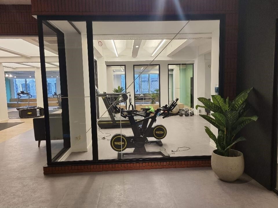 Altitude training chambers | Train at altitude | b-Cat High Altitude