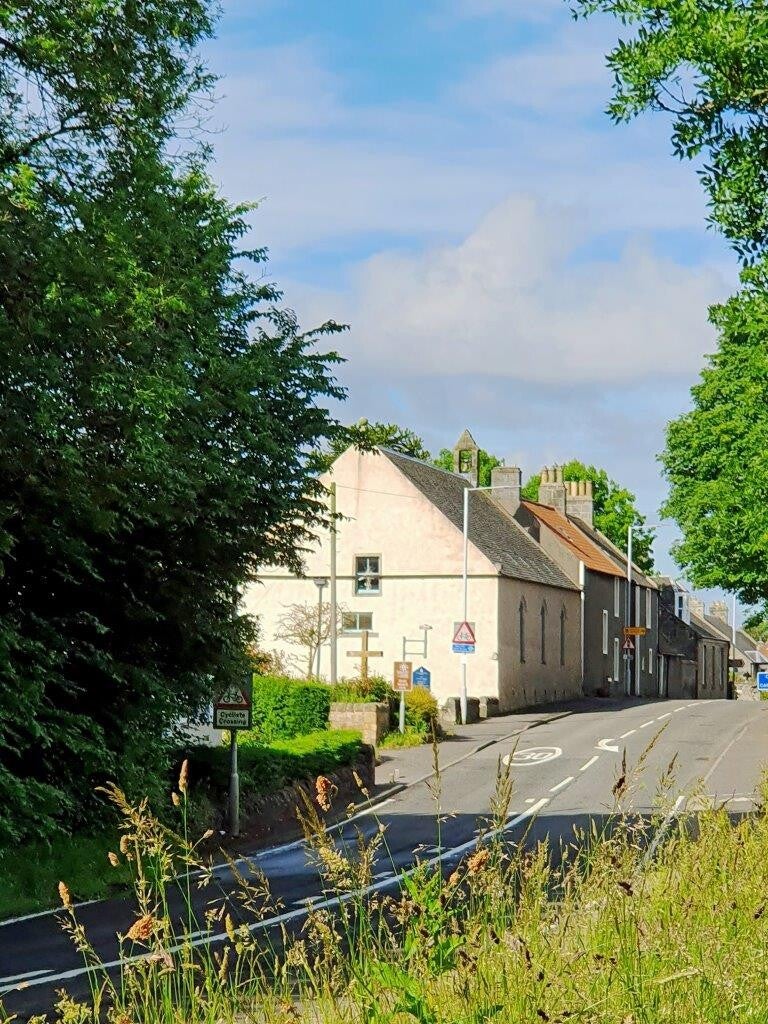 Cairneyhill Parish Church