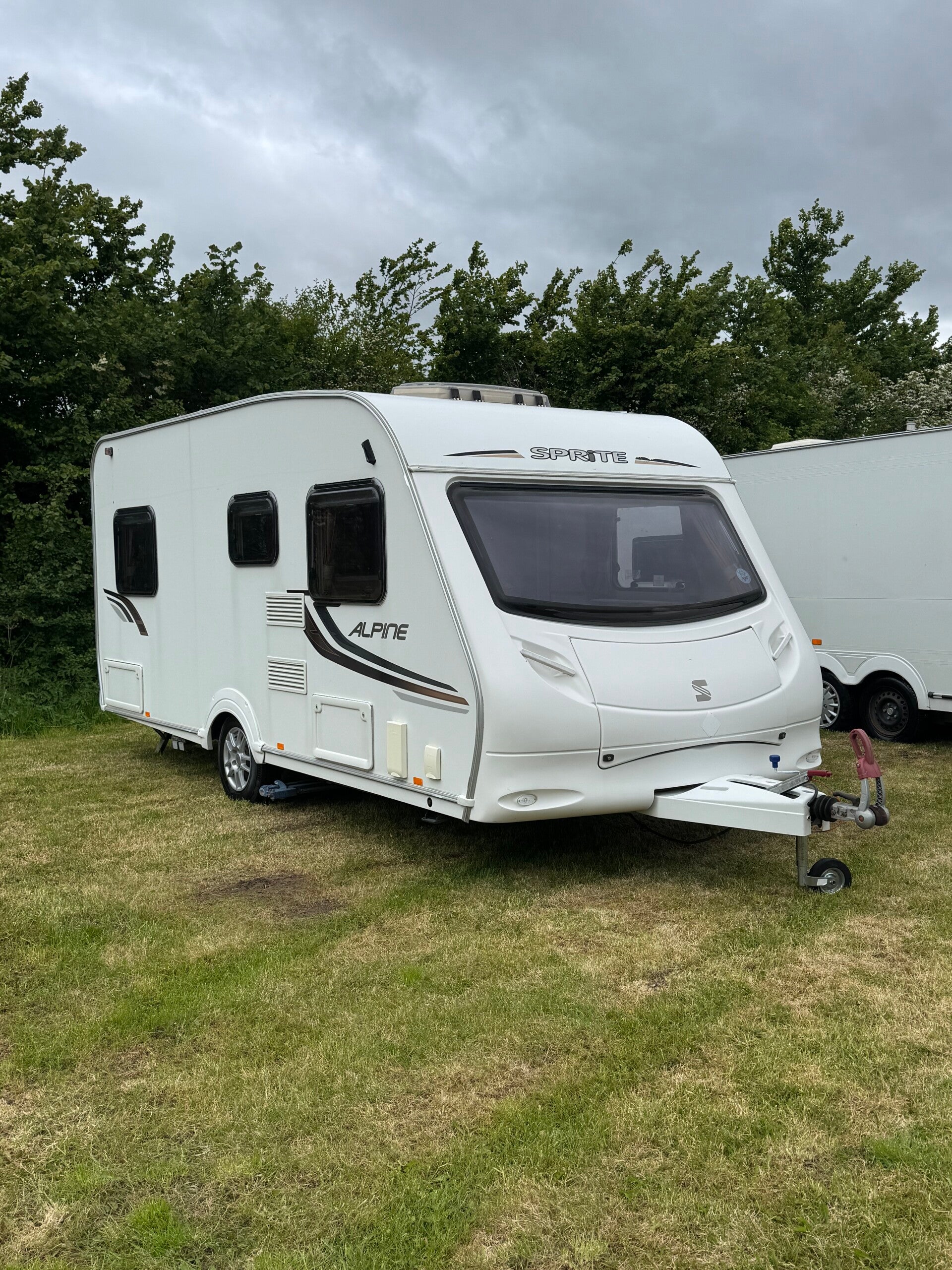Sprite Alpine 4 | J.W. CARAVAN SALES