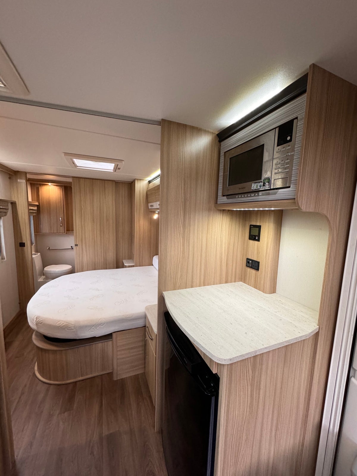 COACHMAN KIMBERLEY (VISION 575) | J.W. CARAVAN SALES