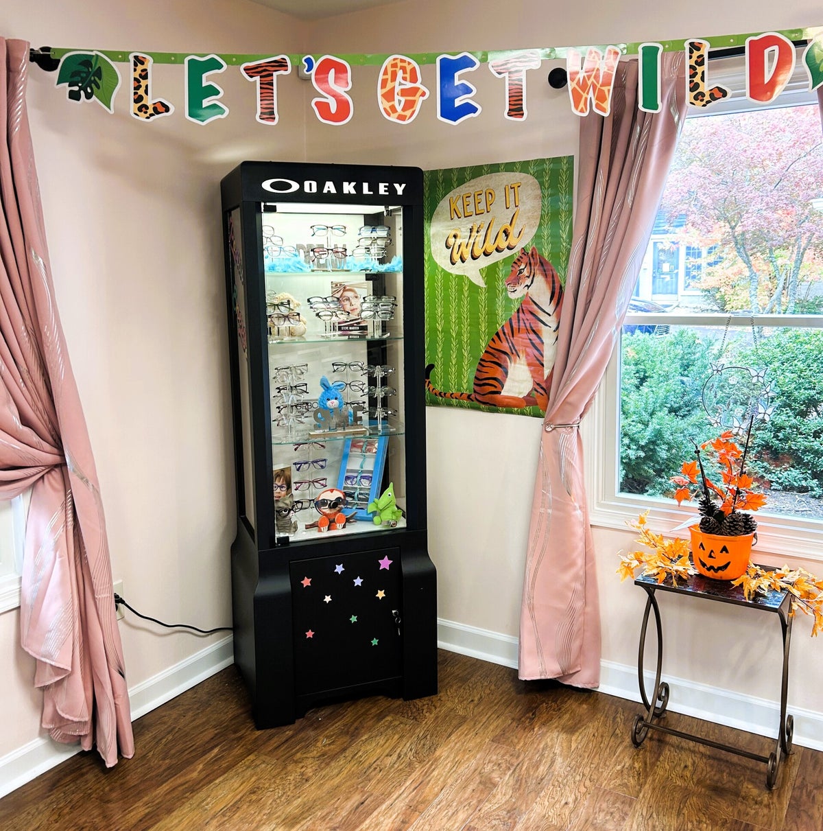 About Us | Krystal Clear Vision