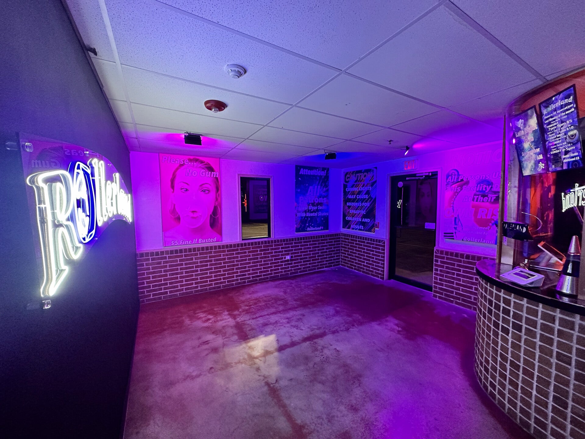 Explore the Rink | Rollerland