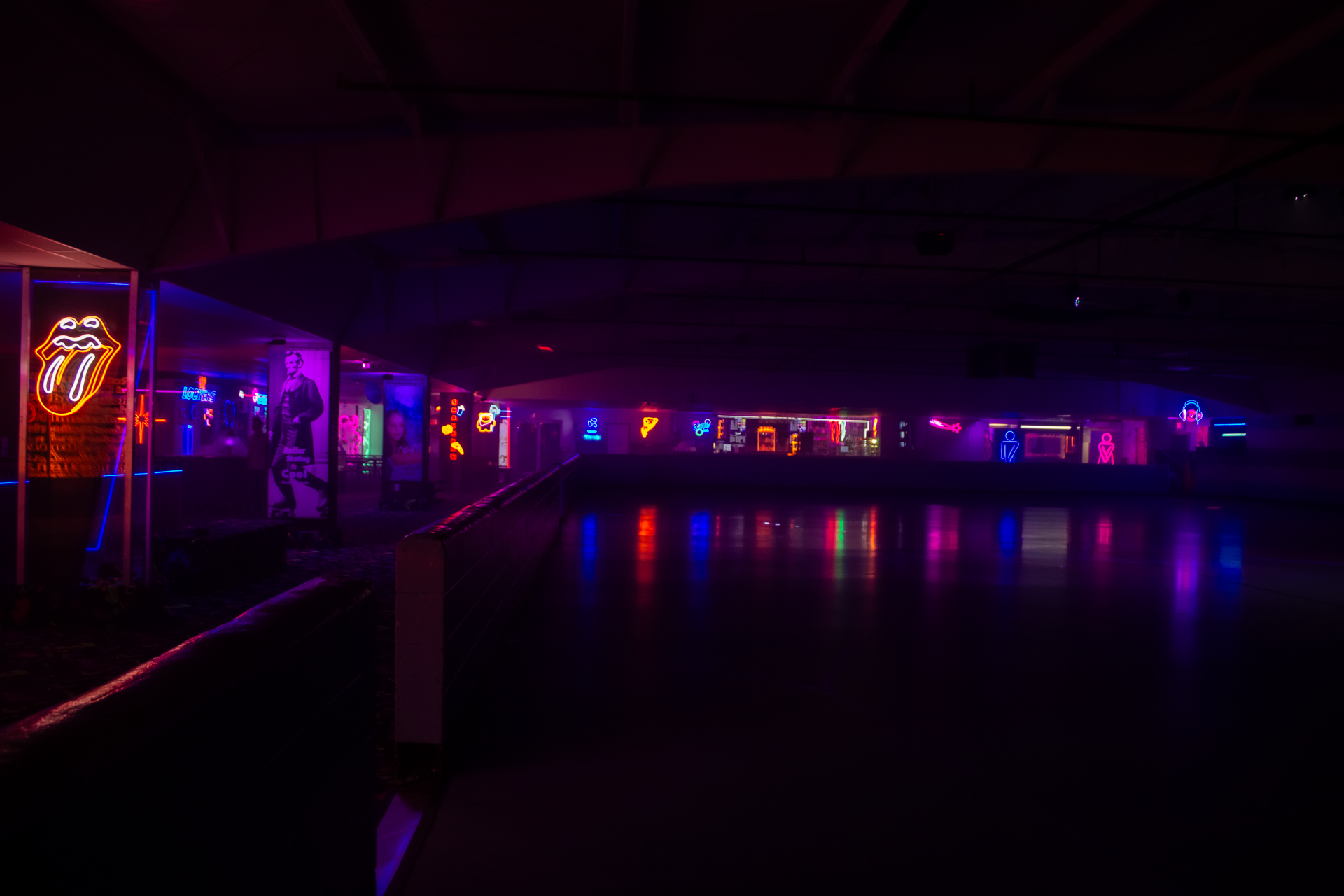 Explore the Rink | Rollerland