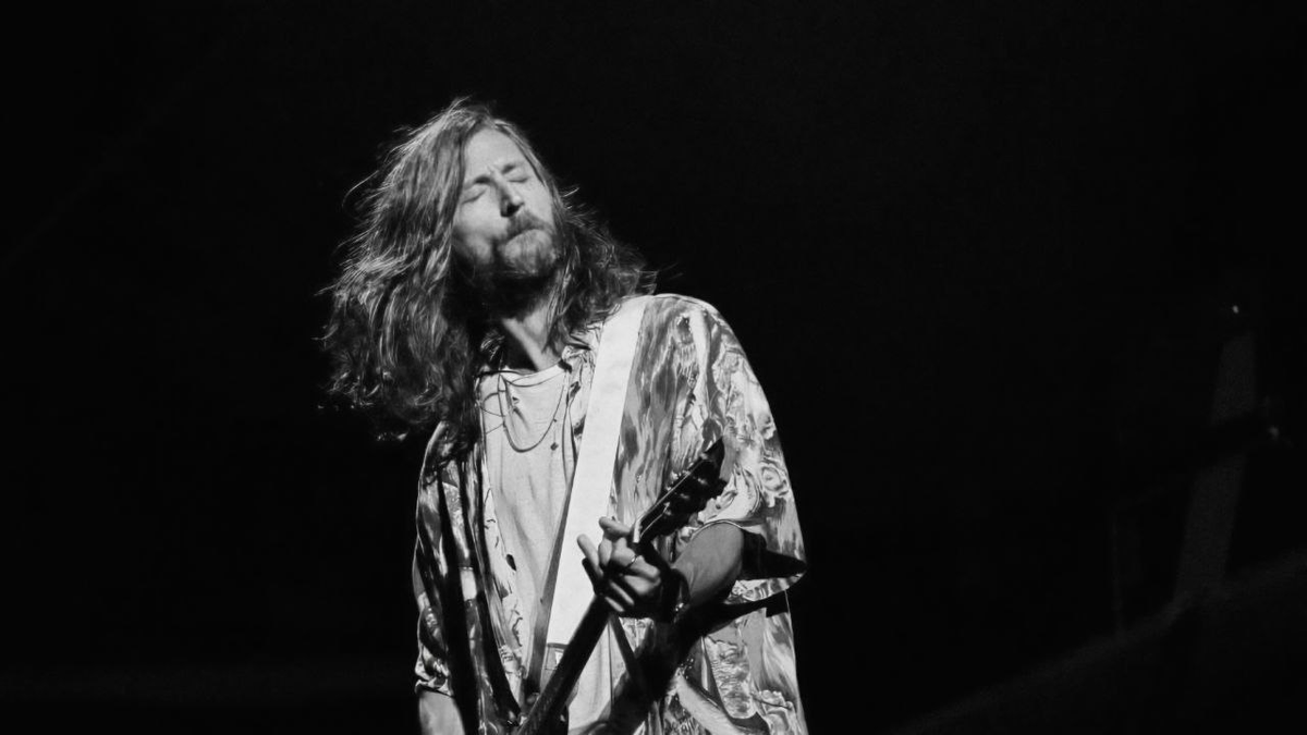 THE STROKES, NICK VALENSI LASCIA IL TOUR 2026 / ROCK NEWS | THUNDER ROCK