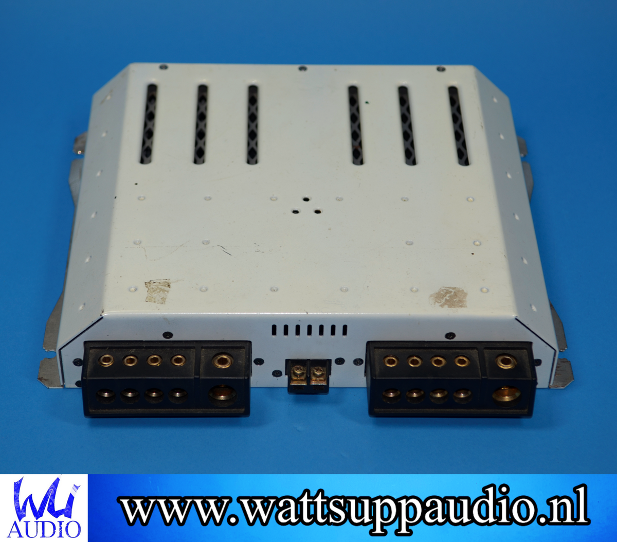 Phoenix Gold Distribution block. ( powercap ) showmodel | Wattsuppaudio