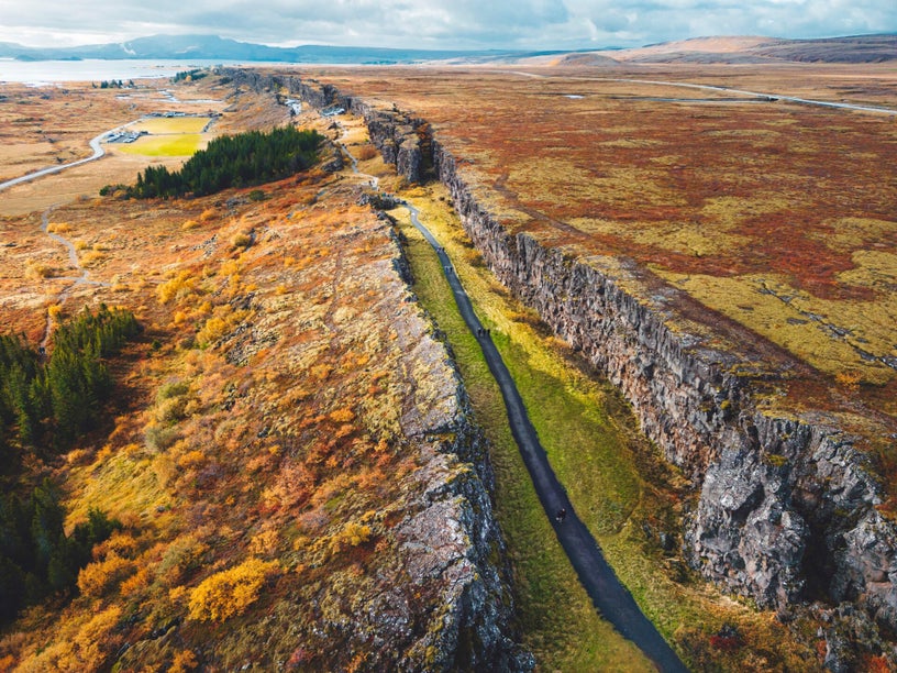 The Mid-Atlantic Ridge | Ocean Floor Spreading Explained