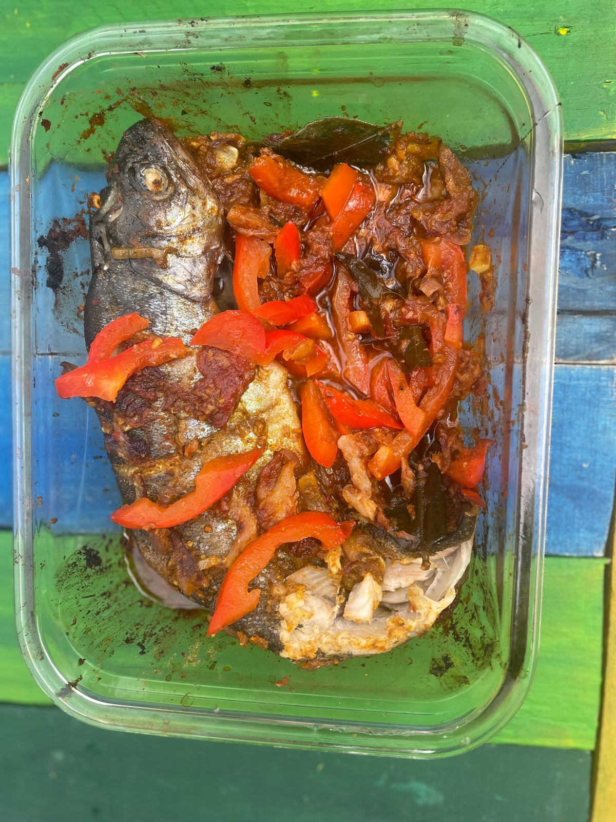 Javaans Vis in tomaten-paprika saus / Javaanse rub, Vegan & Halal ...