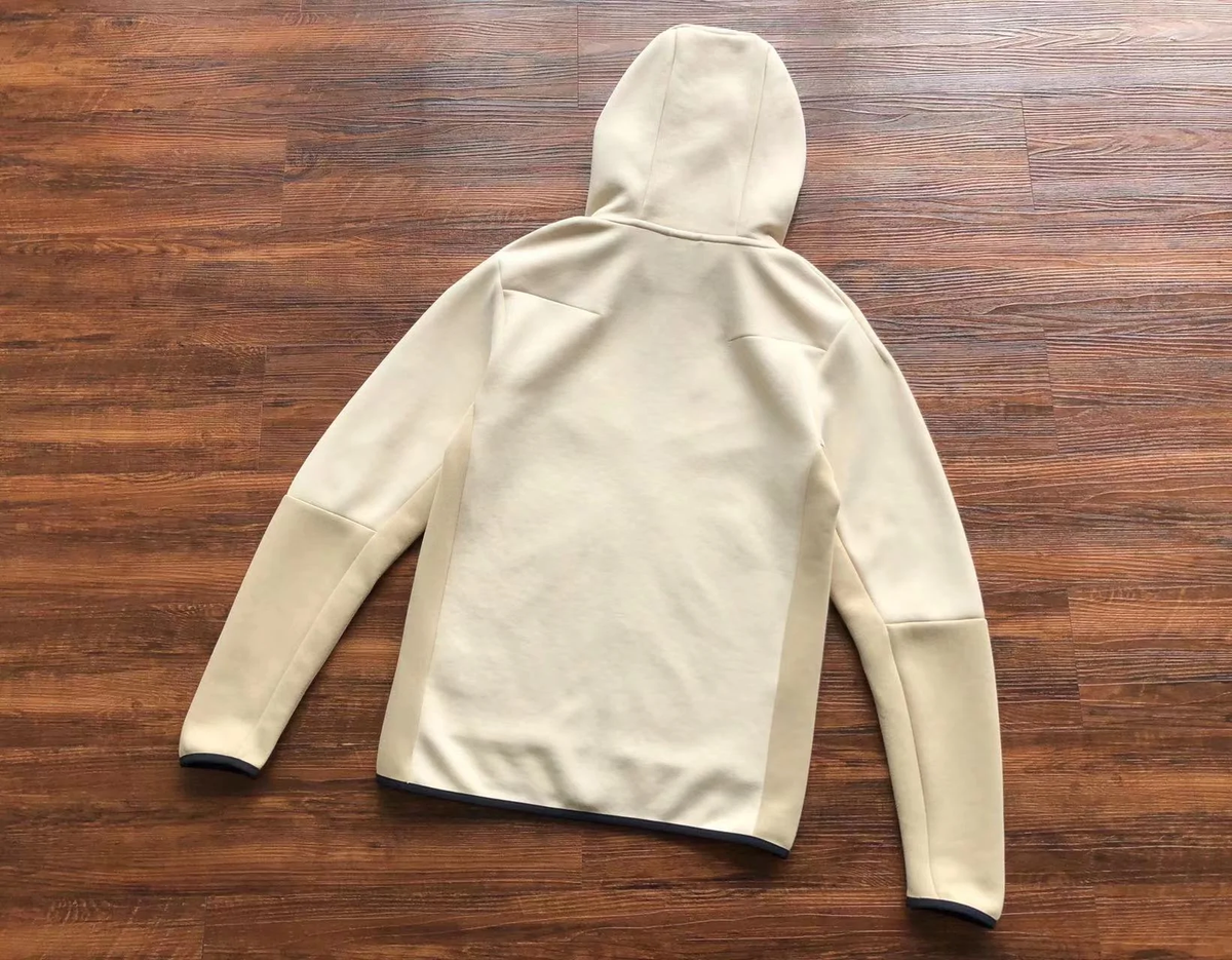 Nike Tech Fleece - Beige | Dripzone