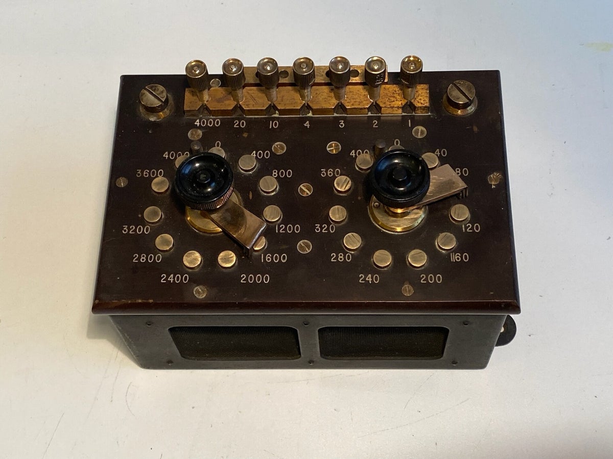 Resistance Bank / Instruments | WimsMuseum