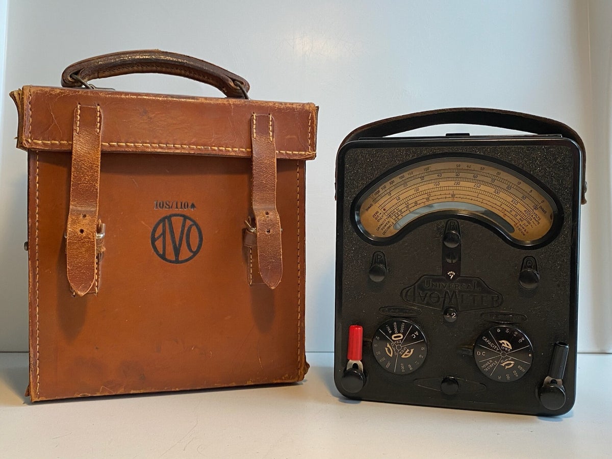 AVO Meter / Instruments | WimsMuseum