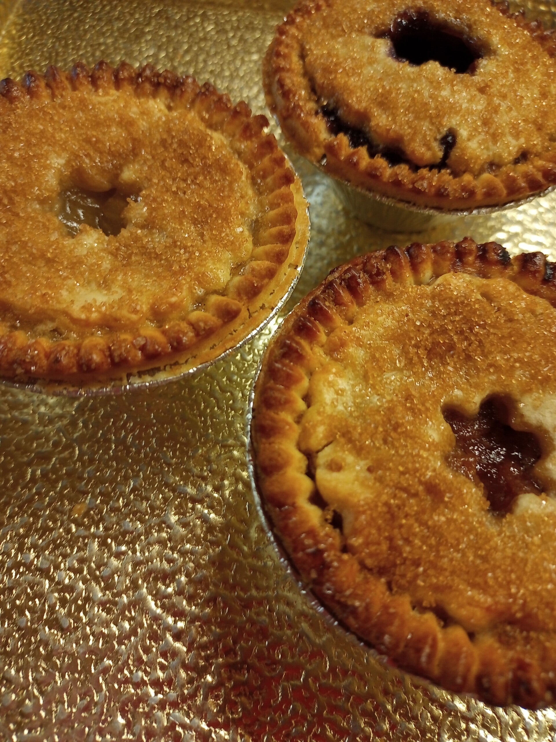 FRUIT PIES | WILSON FAMILY BAKERY