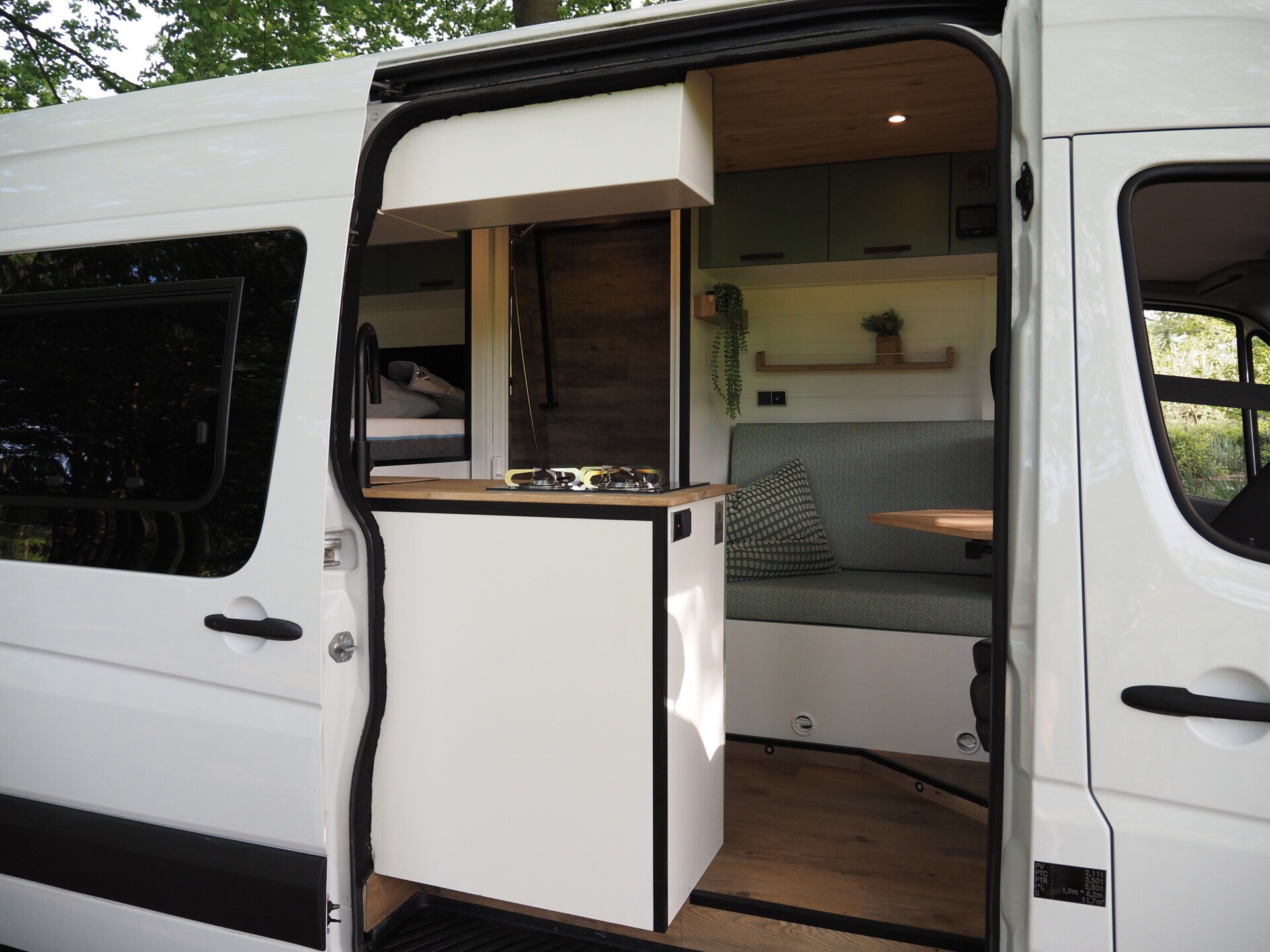 Camperbussen | RS Special Design Especially 4U