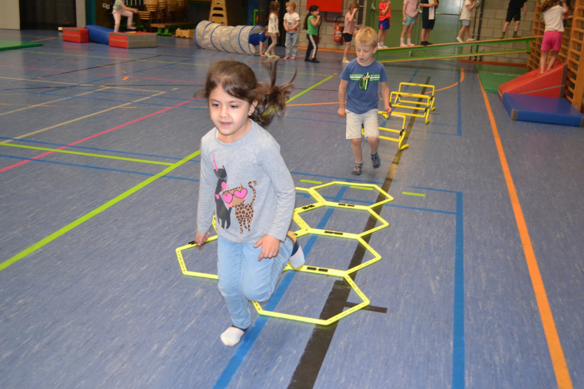 Kleuterturnen / L.O. | KLIM-OP BOUWEL