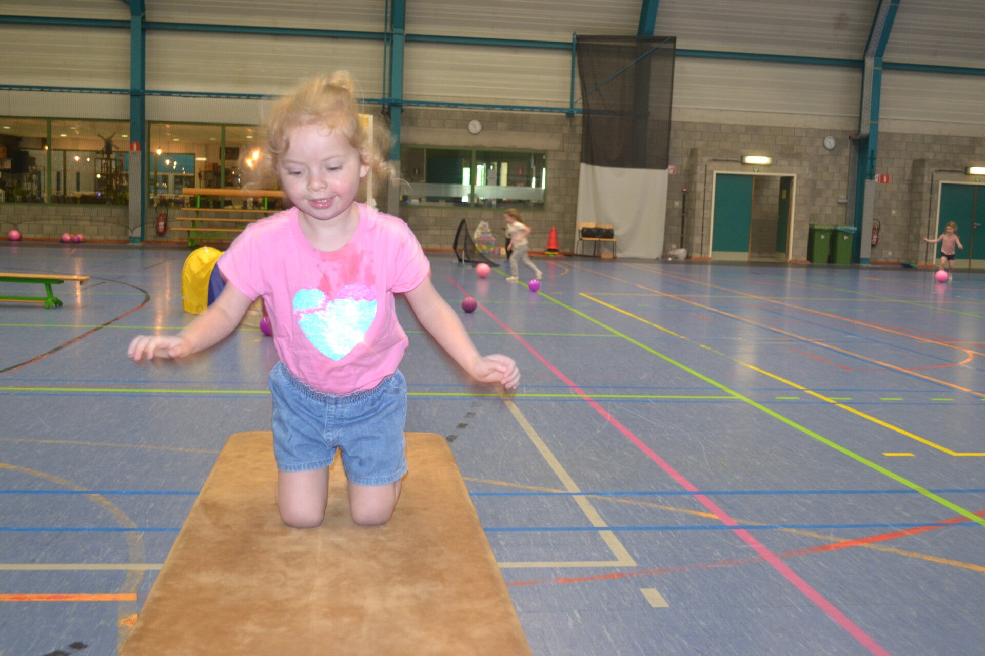 Kleuterturnen / L.O. | KLIM-OP BOUWEL