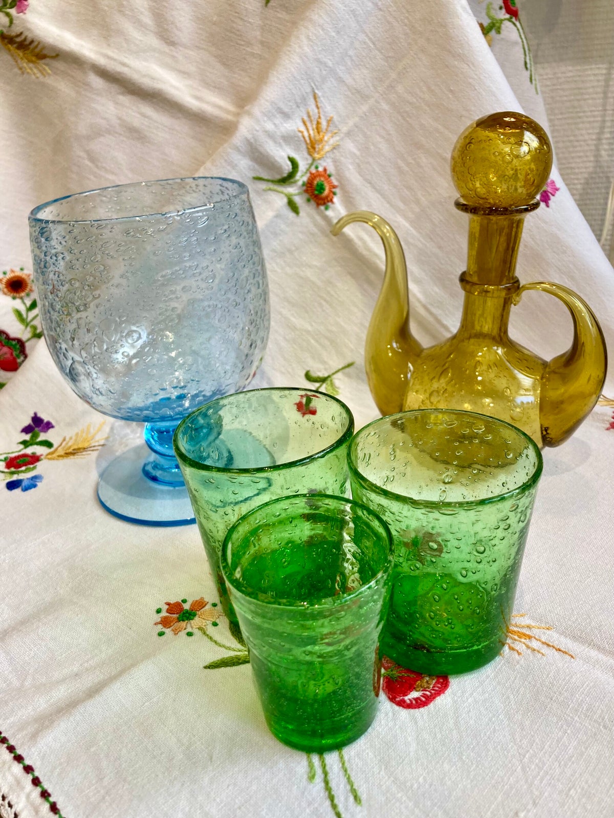 Verrerie de Biot en couleur | La Yaute & Cie