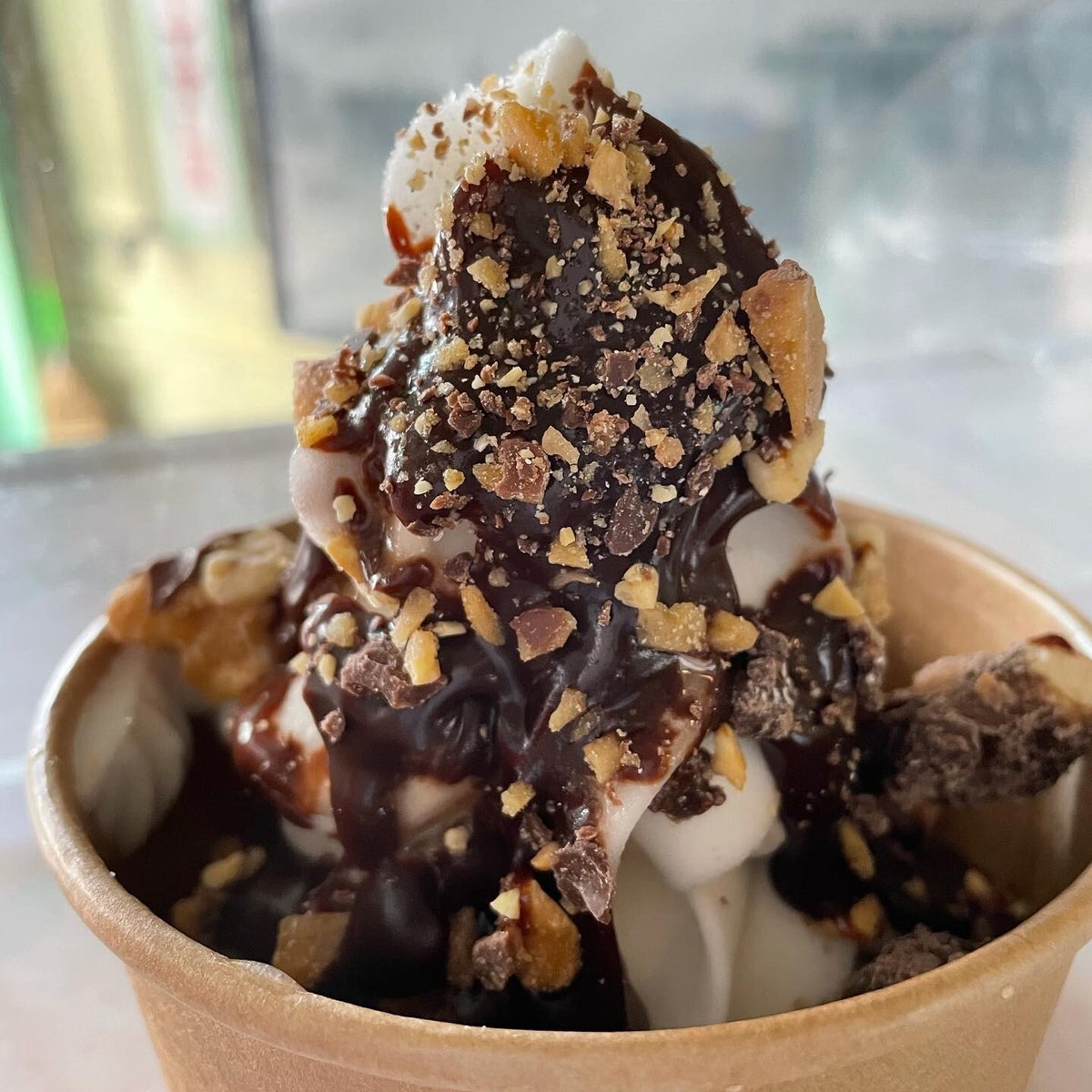JENN and Larry's Ice Cream Shoppe