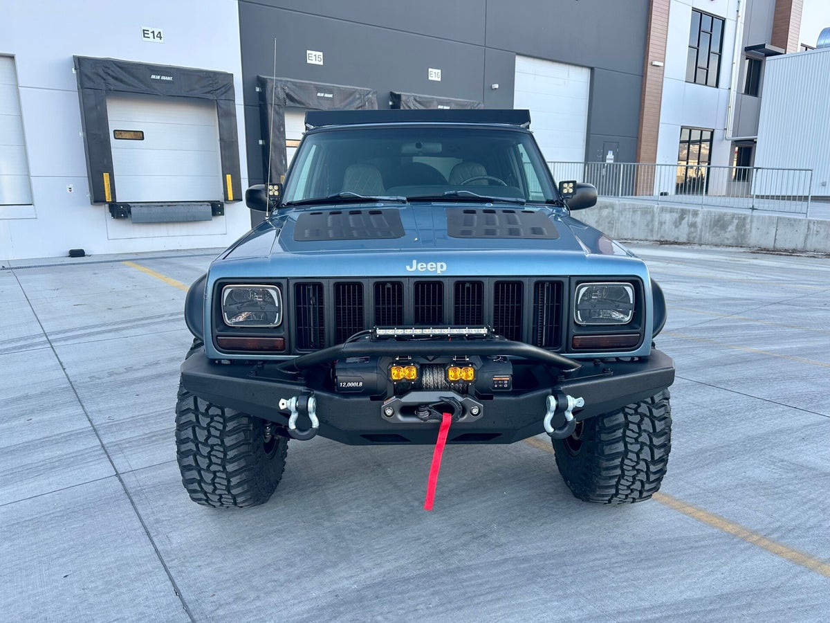 1998 Jeep Cherokee XJ - Gunmetal Blue | Hazard Buildz