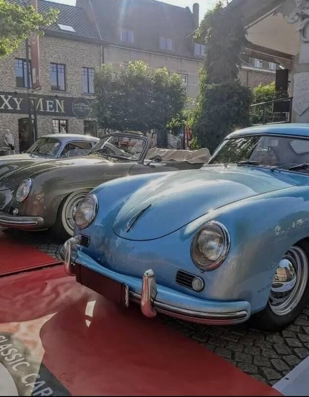 Classic Cars Peer