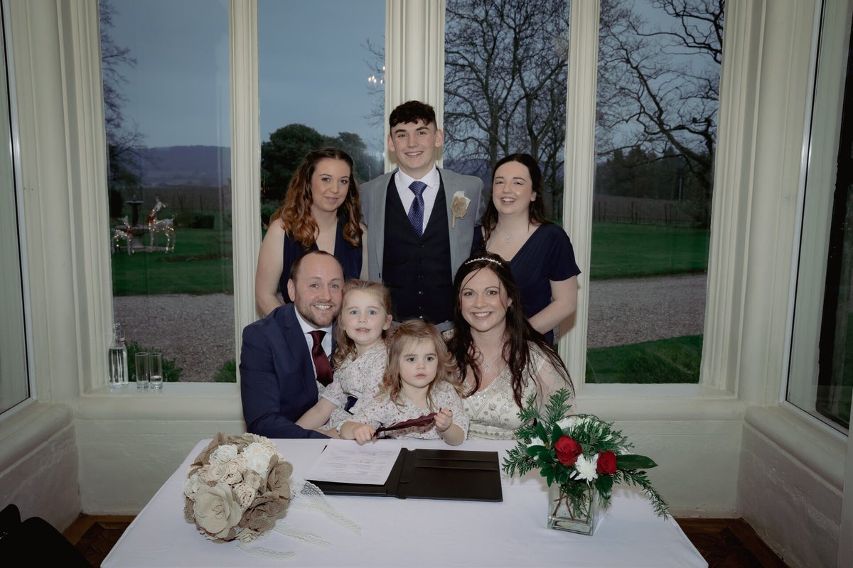 Meet the family / About | Gianna Lewis Bumpkin Mum